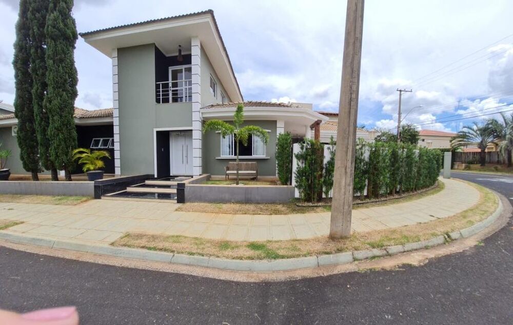 Casa de Condomínio à venda com 3 quartos, 270m², CA8933-GUO